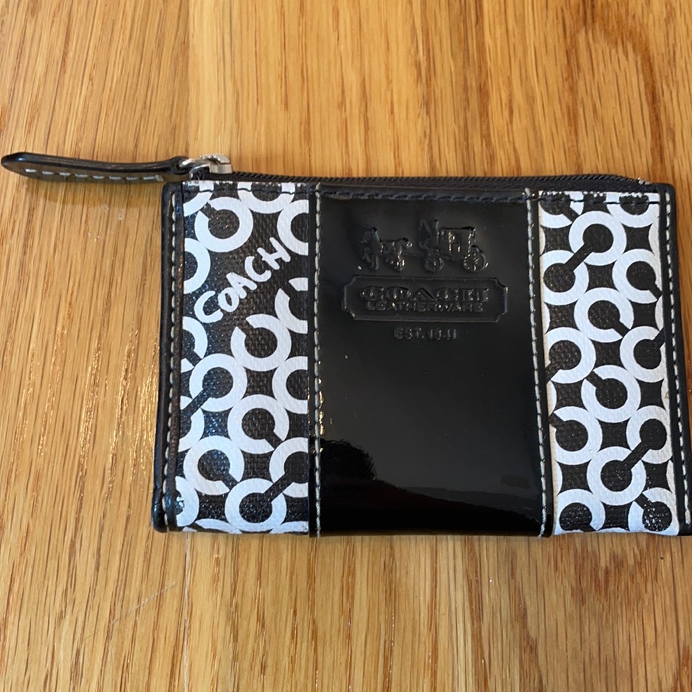 Coach Black & White Small Wallet Coin Purse - Gem